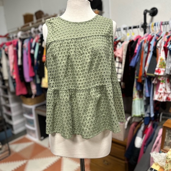 True Craft | Tops | True Craft Green Sleeveless Tiered Blouse | Poshmark